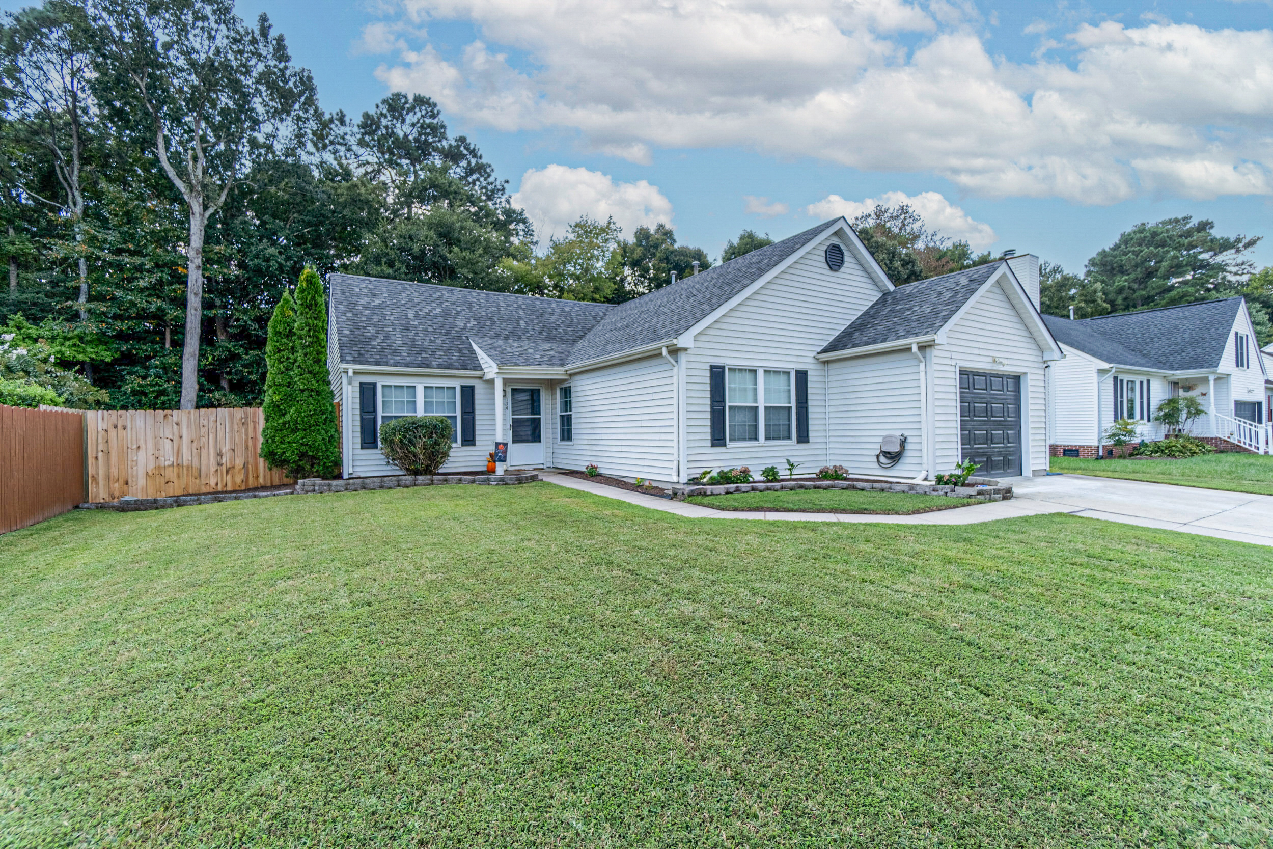 154 Ashford Dr, Suffolk, VA 23434, USA