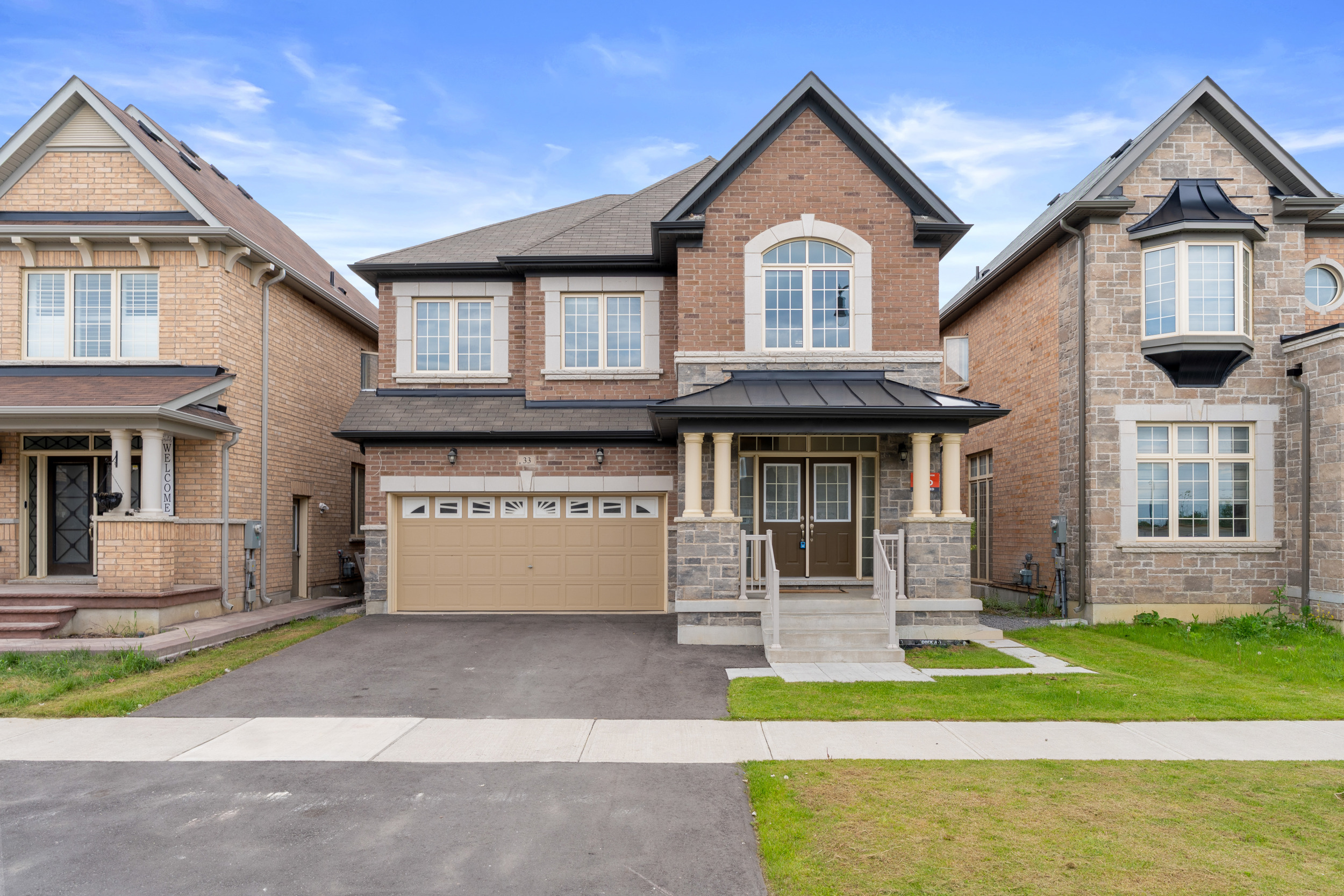 33 Tiger Cres, Brampton, ON L6R 0C8, Canada