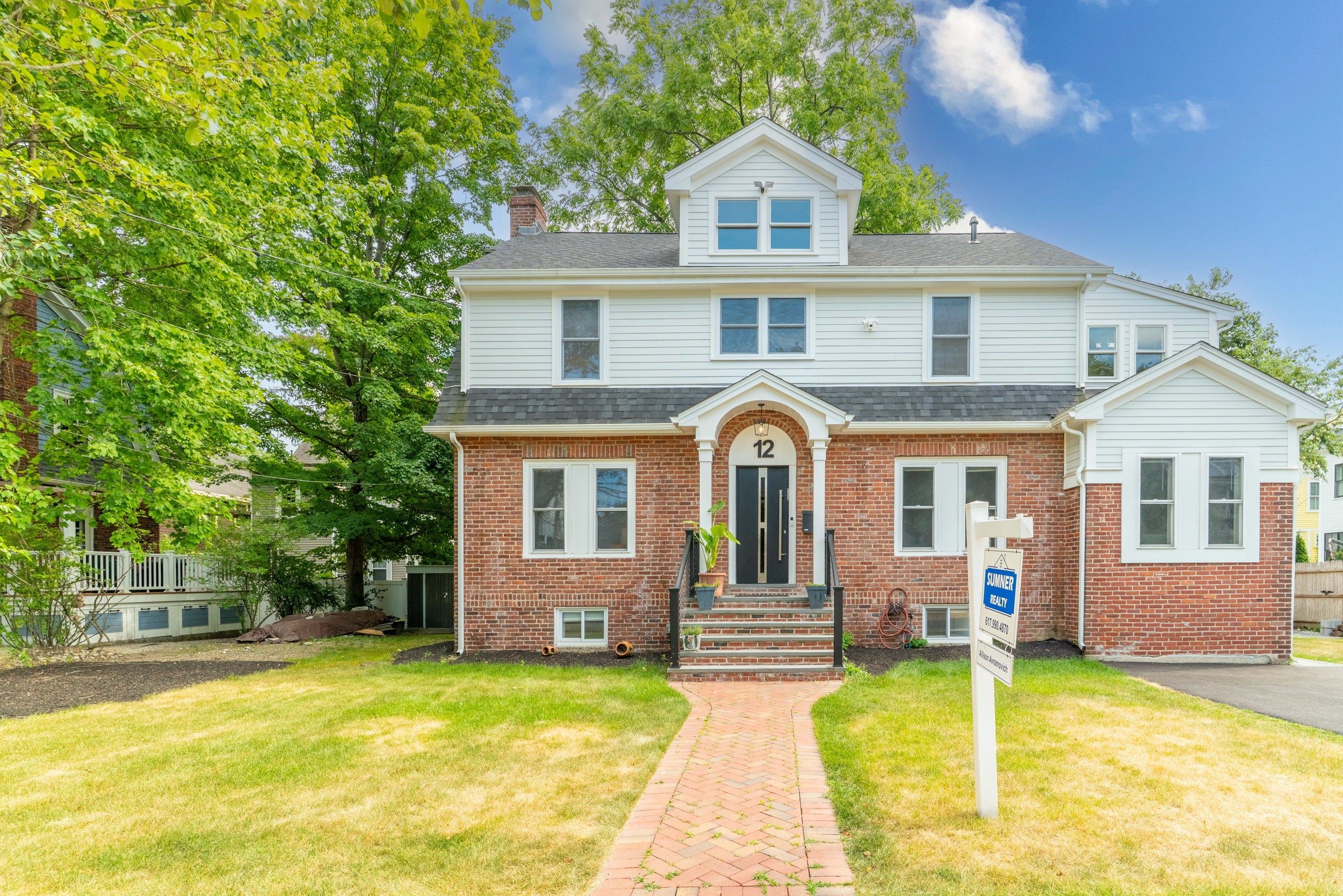 12 Garner St, Newton Centre, MA 02459, USA